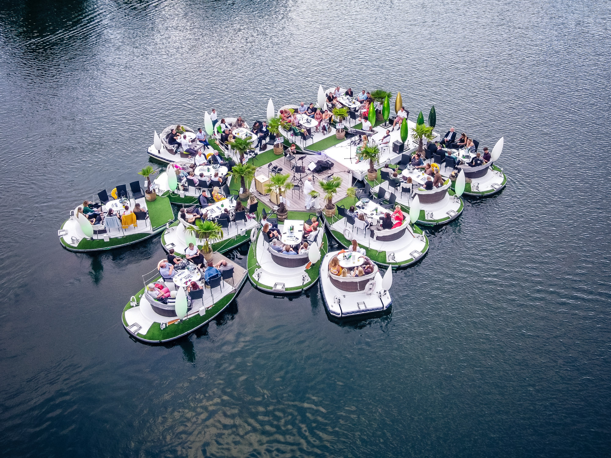 Floating Concerts: Schwimmende Konzerte auf der Alten Donau - VORMAGAZIN
